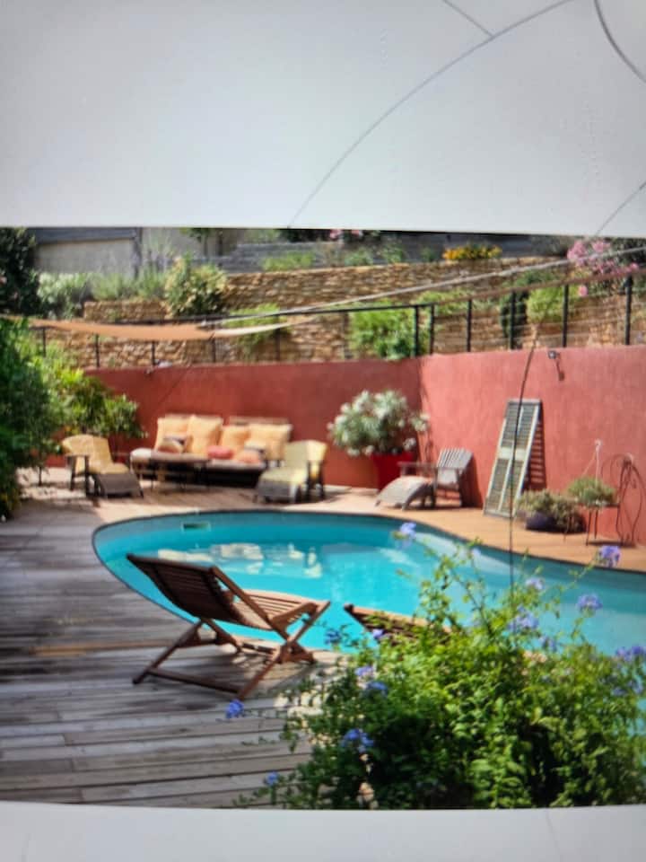 Maison Avec Studio Au Calme - Toulon