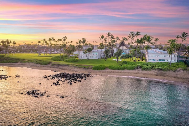 Serene Oceanfront Escape For Maui Adventure - Maui, HI