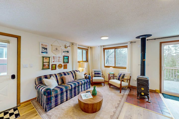 2br Lakefront Cabin, W/dock,kayaks, Wifi & Firepit - St. Germain, WI