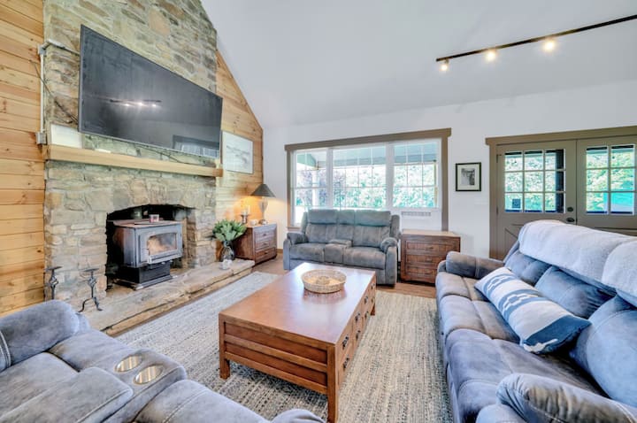 Modern Luxury 3br Home W/ Horse Trails & Firepit - Frederick, MD