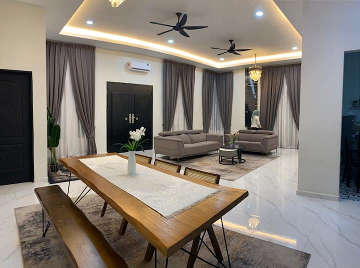 Teratak Ayeza Homestay - Kuala Rompin