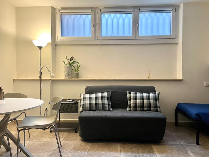 Adige Hub: Cozy Home Under Basement In Verona! - Verona