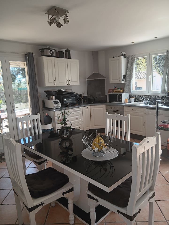 Villa Location Saisonnière - Marguerittes