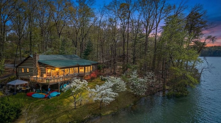 Lakefront, Private Dock, Water Toys, Sunset Views! - Jefferson City, TN