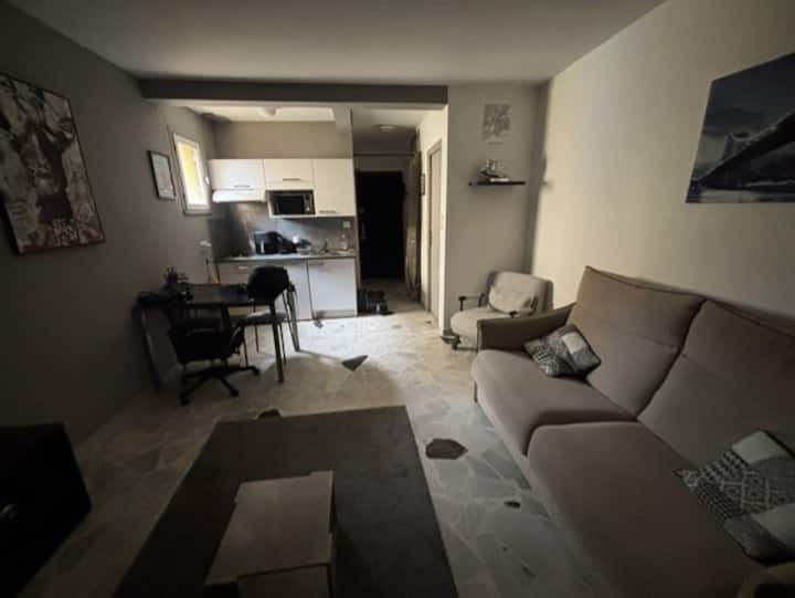 Studio Avec Jardin A 50mètres De La Mer. - Valras-Plage