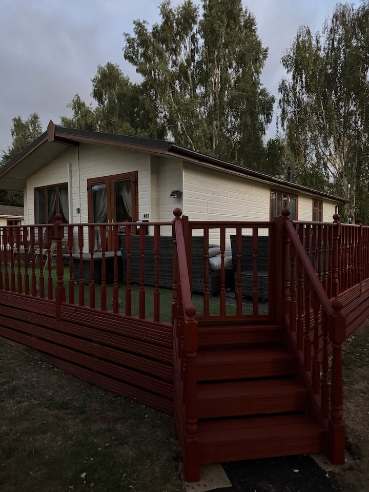 Luxury Lodge Situated On Golf & Leisure Complex - Wisbech
