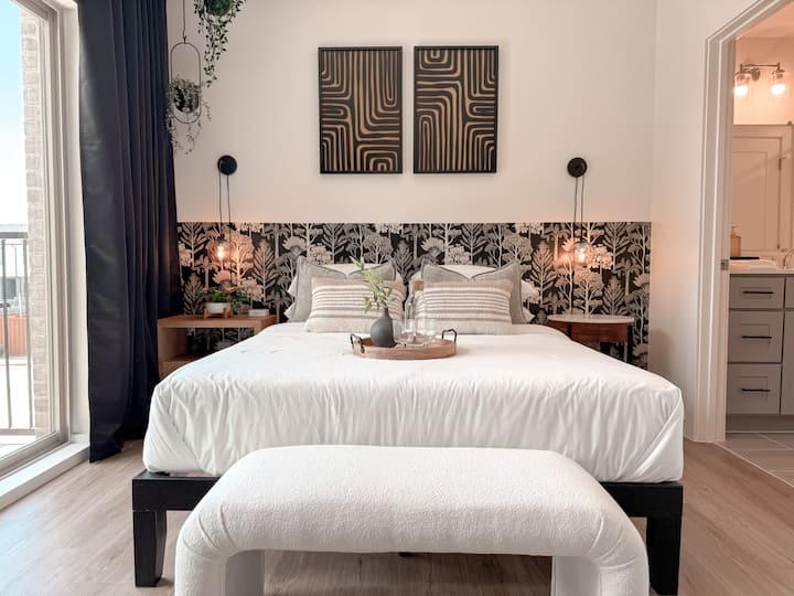 Near Utsw Medical District| Love Field| Downtown - Dallas, TX