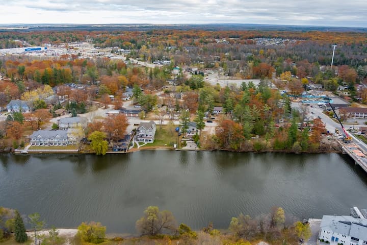 Unit 2 – Beachside Escape - Wasaga Beach