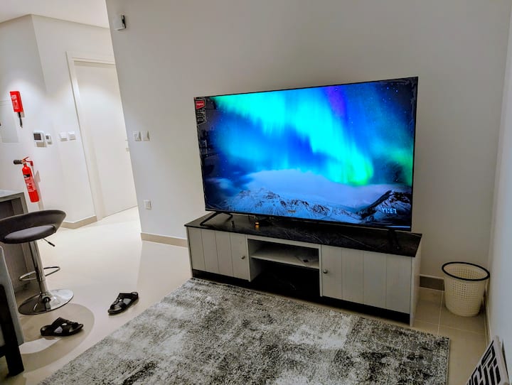 Superhost | Luxury 1br Near Beach & Marina–al Mouj - Muscat