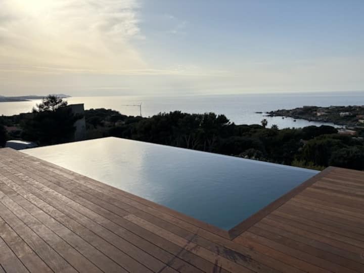 A Mandria - Villa Avec Piscine - Vue Mer - Algajola