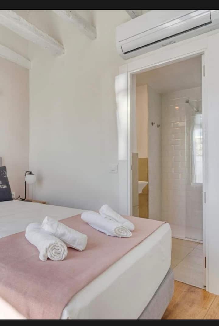 Calme, à Deux Minutes De La Gare De Mons Et Commer - Mons