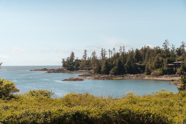 Coastal Oceanview One Bedroom With Kitchenette - Ucluelet