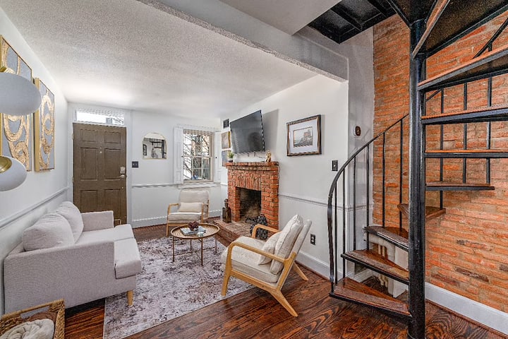 Quiet Federal Hill 3br - Glen Burnie, MD