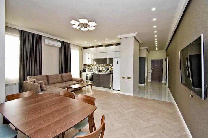 Stylish Downtown Apartment Near Republic Square - Yerevan