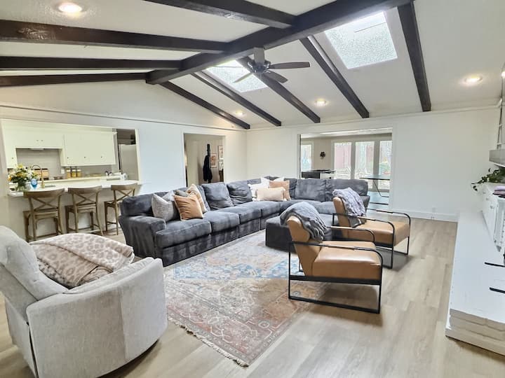 Troubadour - Lubbock, TX