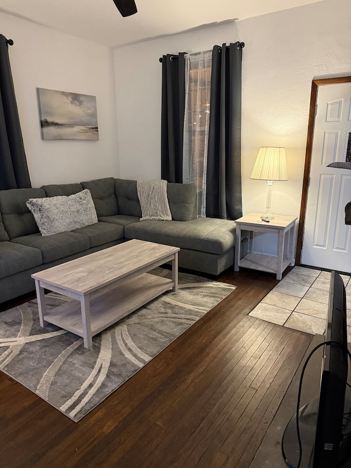Your Cozy Getaway - Pittsburgh