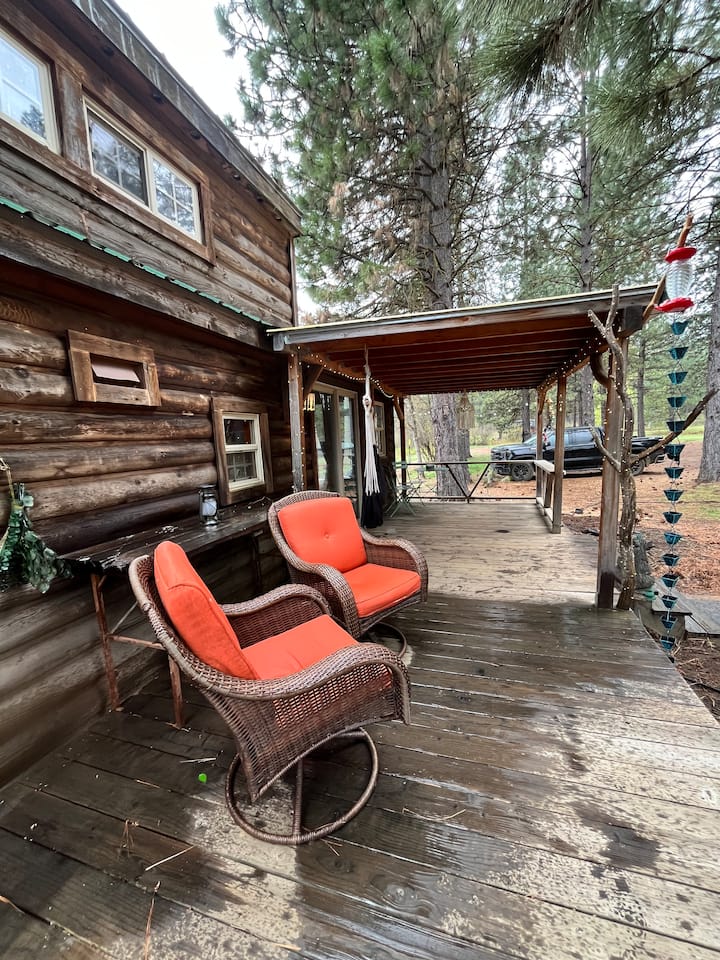 Woodland Cottage - Greenville, CA