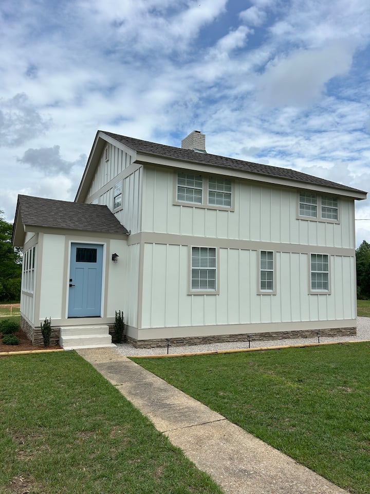 Kiesel Cottage - Auburn, AL