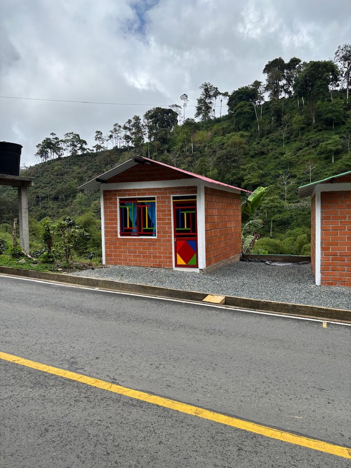 Cabañas La Isabella En El Líbano, Tolima (5,p) - Libano