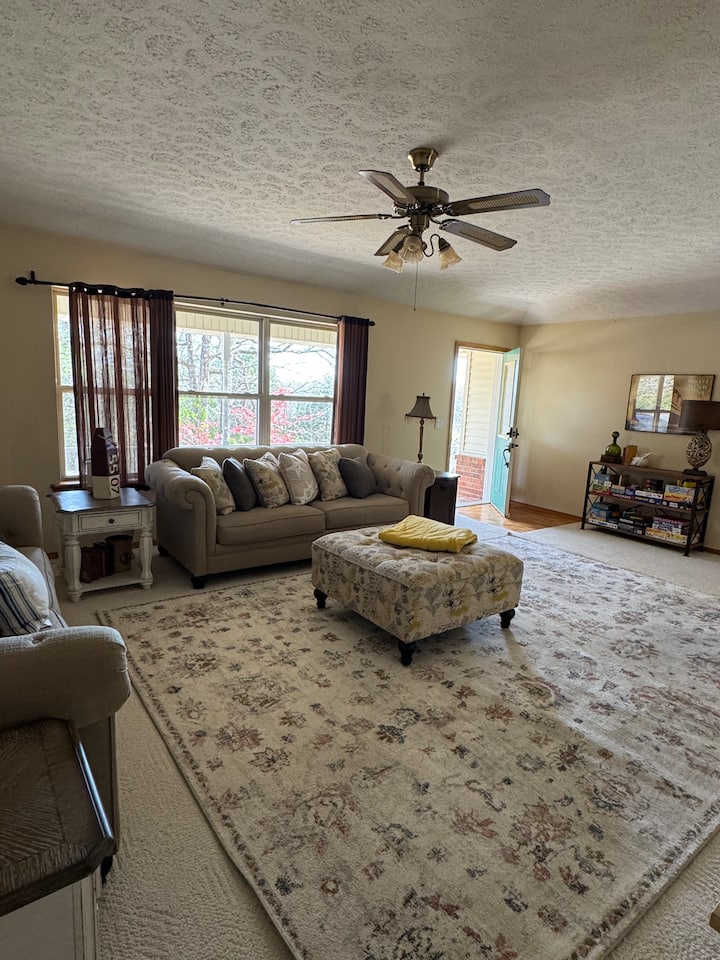 Wrights Lake House - Mountain Home, AR