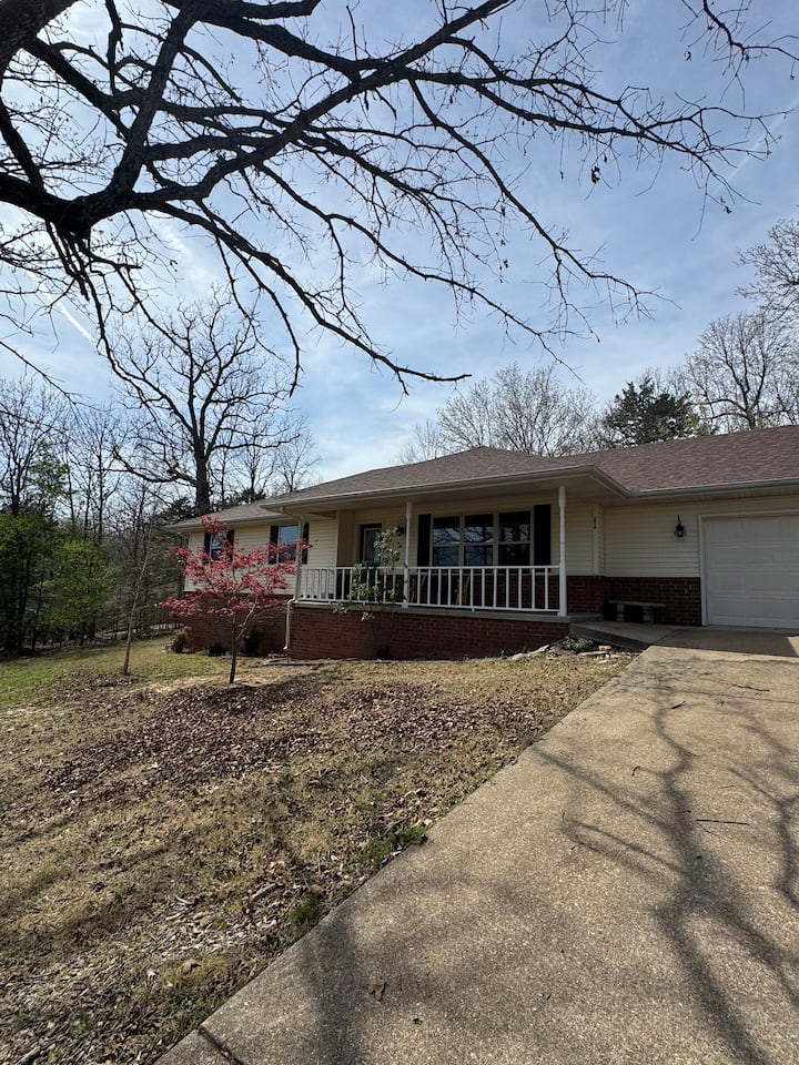 Wrights Lake House - Mountain Home, AR