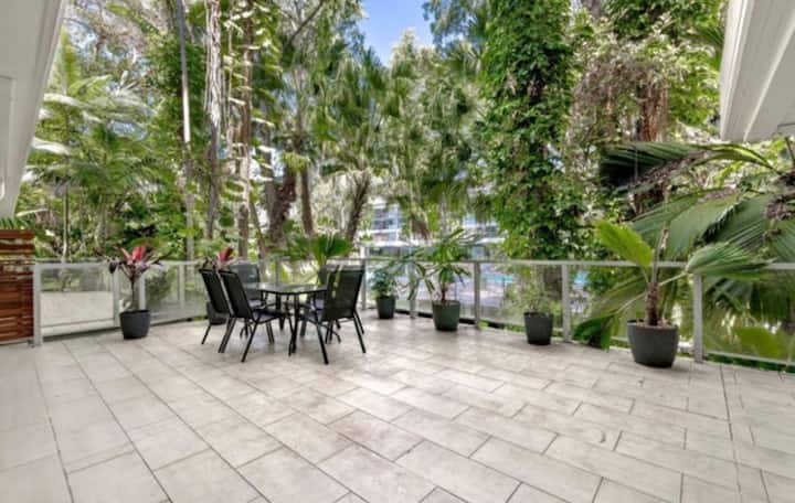 Drift Palm Cove Luxury | Huge Terrace, Pool & Spa - Palm Cove