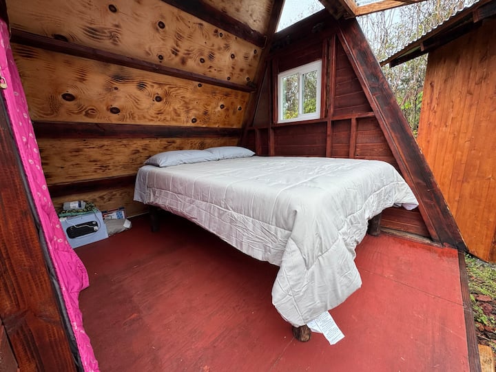 A-frame Tiny Cabin - Volcano, HI
