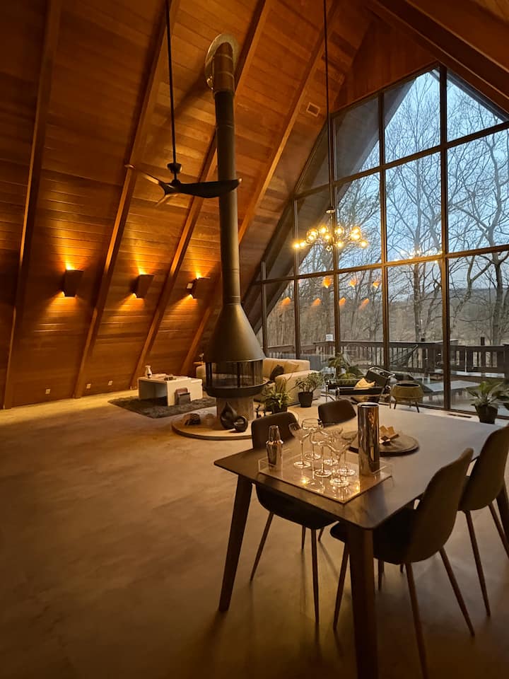 Hilltop A-frame Retreat - Middletown, CT