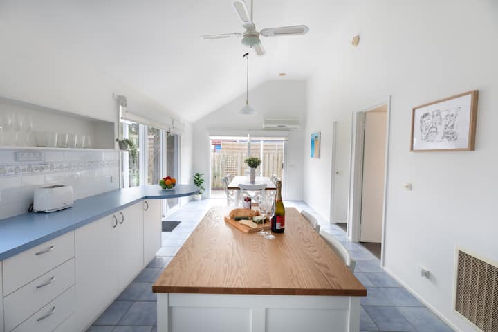 The Grove - Sleeps 6 - Pet Friendly! - Barwon Heads