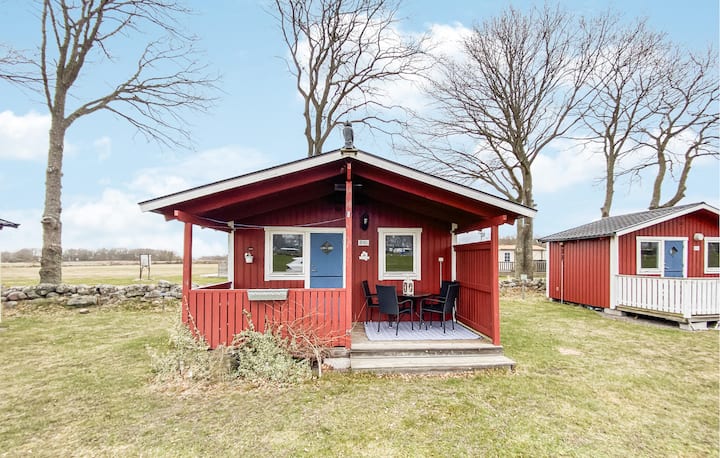1 Bedroom Pet Friendly Home In Färjestaden - Kalmar