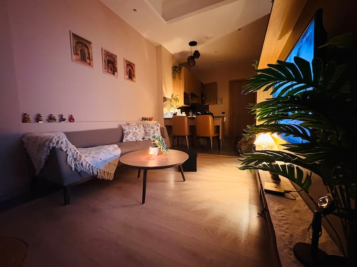 Aravalliascent |Paras Sq|studiobalcony - India