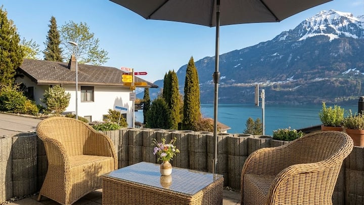 Alpine Lake Brienz Chalet Apartment - Interlaken