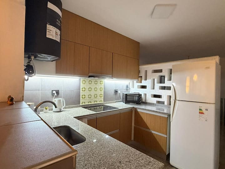 Casa Raíces – Hogar Cálido Con Patio En Santa Fe - Santa Fe