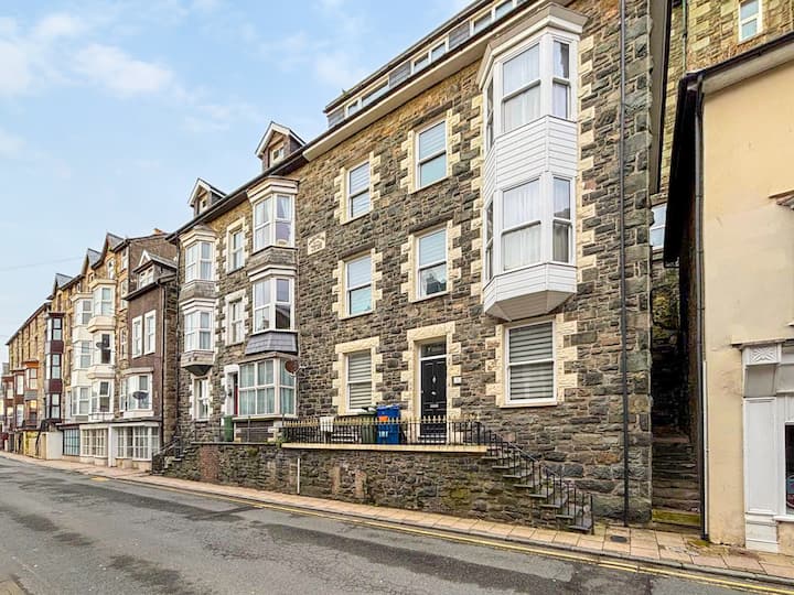 The Lily Apartment 2 - Uk51551 - Barmouth