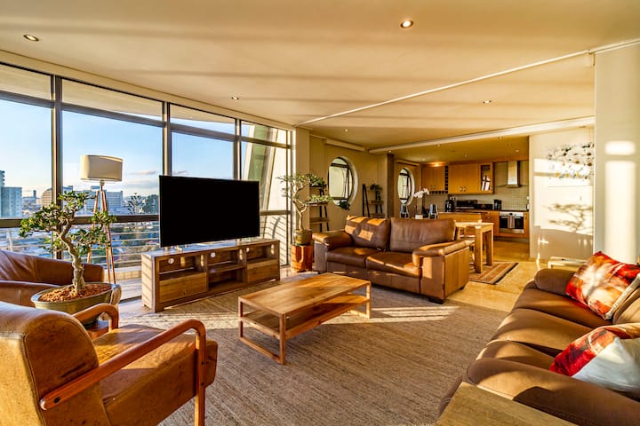 Atlantica 703 - Somerset West