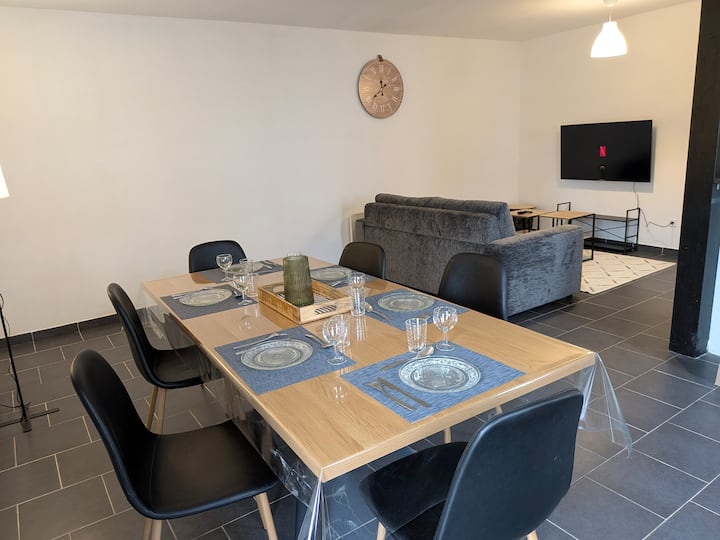 Rez-de-jardin 4 Personnes, 20 Minutes De Lille - Carvin