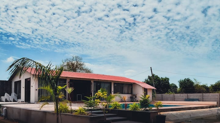 Private Nature Escape | Premium Farm Stay - Borsad