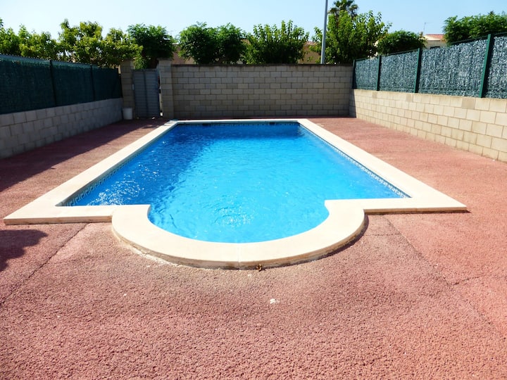 Casa Con Piscina Comunitaria - L'Escala