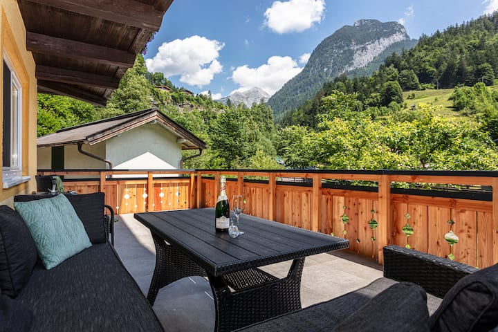 Alpine Retreat • Quiet • Terrace • Workation - Lofer