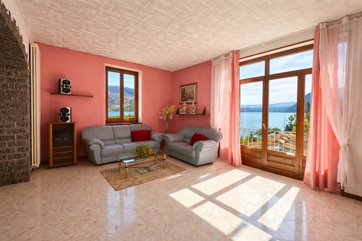 Villa Sul Lago D'orta| Darsena, Giardino E Babecue - Omegna