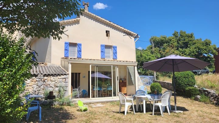 Maison De Charme Dans Les Hautes Baronnies - Savoillan