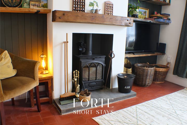 Thimble Cottage | Walk To Shugborough Estate - Stafford