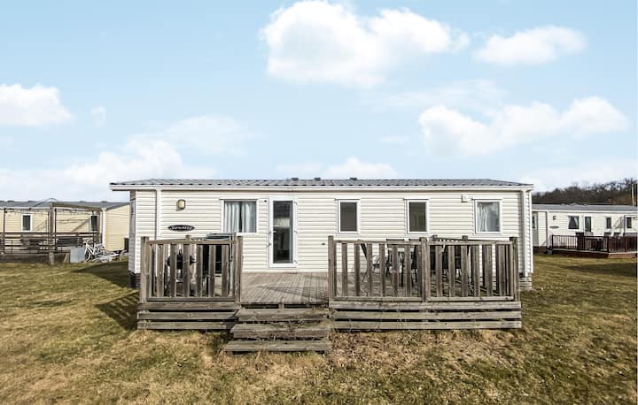 3 Bedroom Stunning Home In Färjestaden - Kalmar
