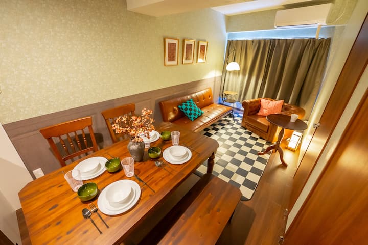 【名古屋駅まで徒歩8分】最大9名ok！アクセス抜群｜ev有り｜アンティークな洋室｜ - Nagoya