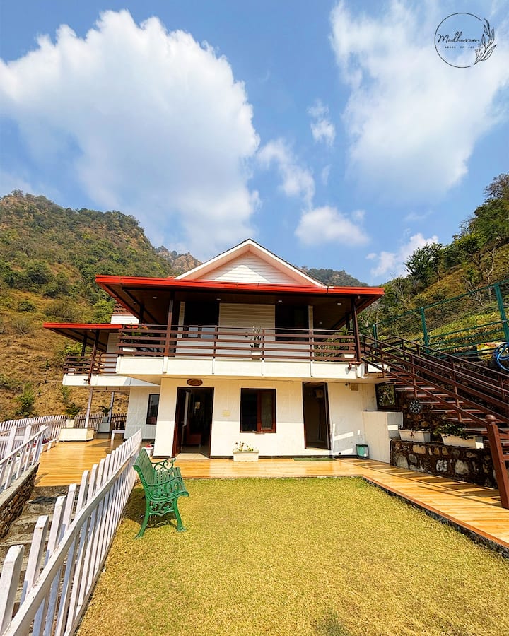 Madhuram Stays - Dhanaulti