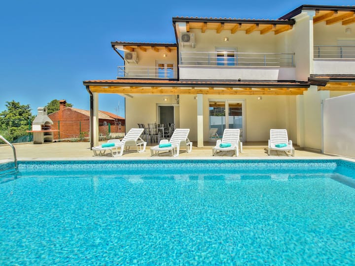 Mare By Interhome - Koper