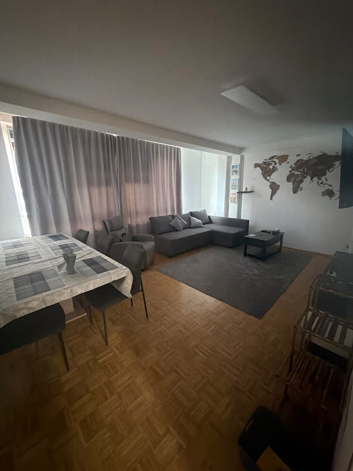 Calm Amidst The Frankfurt Chaos - Frankfurt