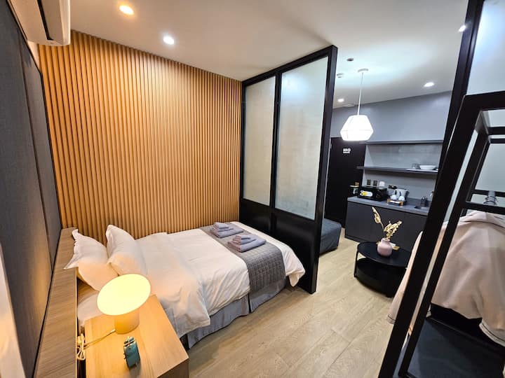 Superior Room 6 At The Haeven's Escape - Bataan