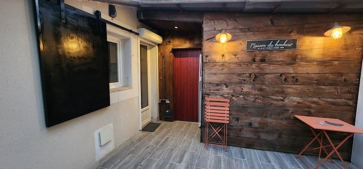 Le Petit Panorama : Studio Cosy Avec Terrasse - Alès
