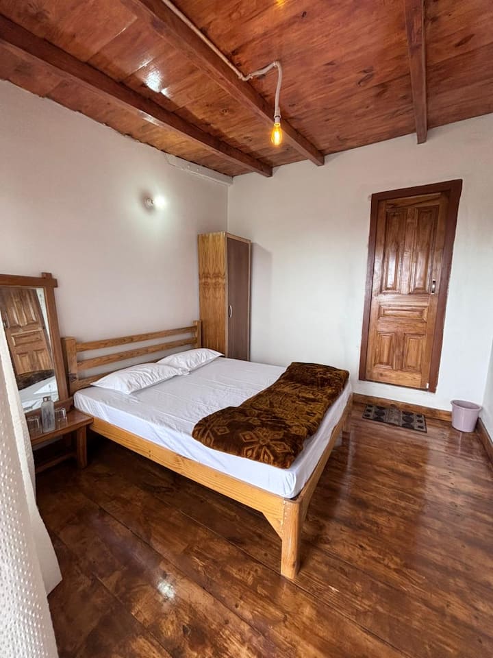 Airden | 180° Lake View | Cozy Stay In Nainital - Nainital